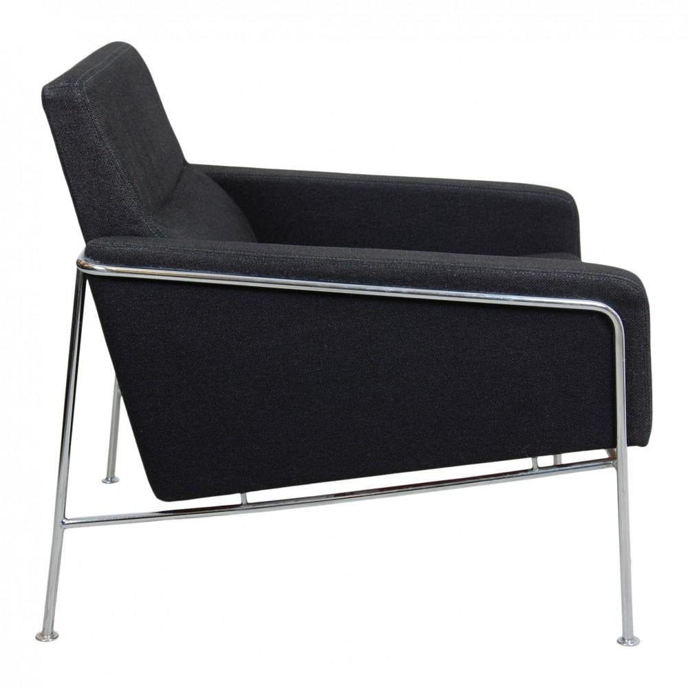 Model 3301 Airport Chair in Grey Fabric by Arne Jacobsen for Fritz ...