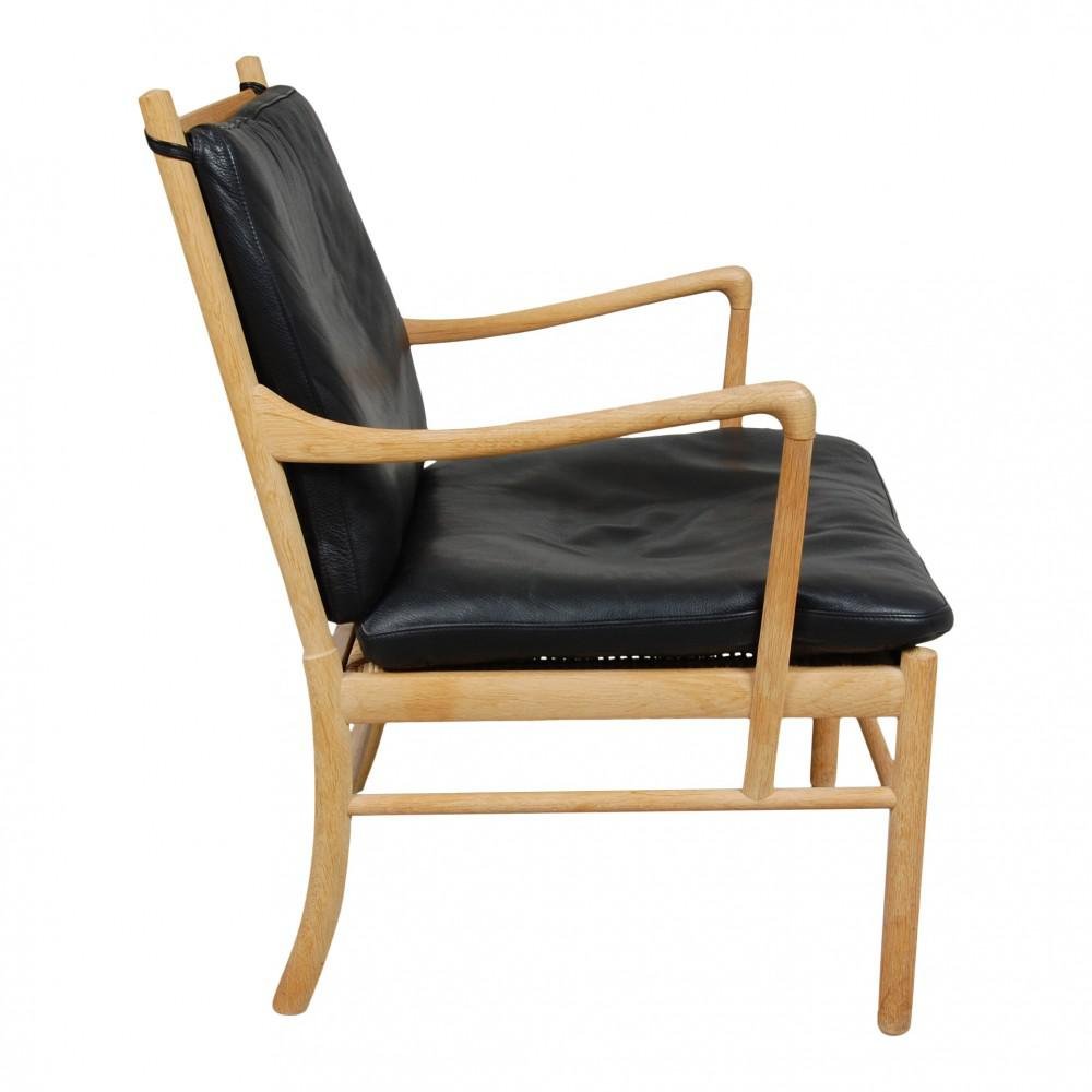 Colonial Chair aus Eiche und schwarzem Classic Leder von Ole Wanscher ...