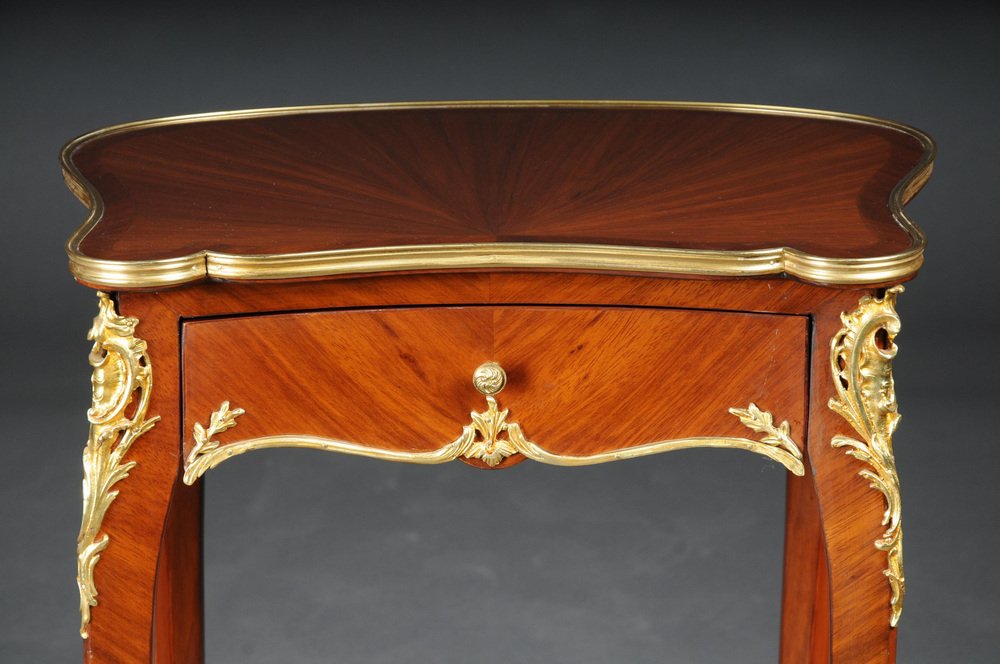 20th Century French Louis XV Style Side Table for sale at Pamono