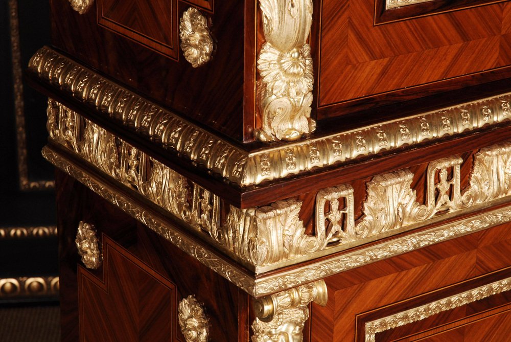 20th Century French Louis XIV Style Bookcase Cabinet for sale at Pamono
