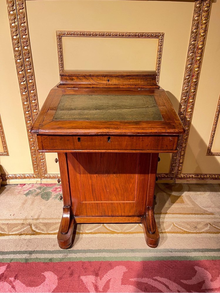 Small Desk, England, 1890s for sale at Pamono