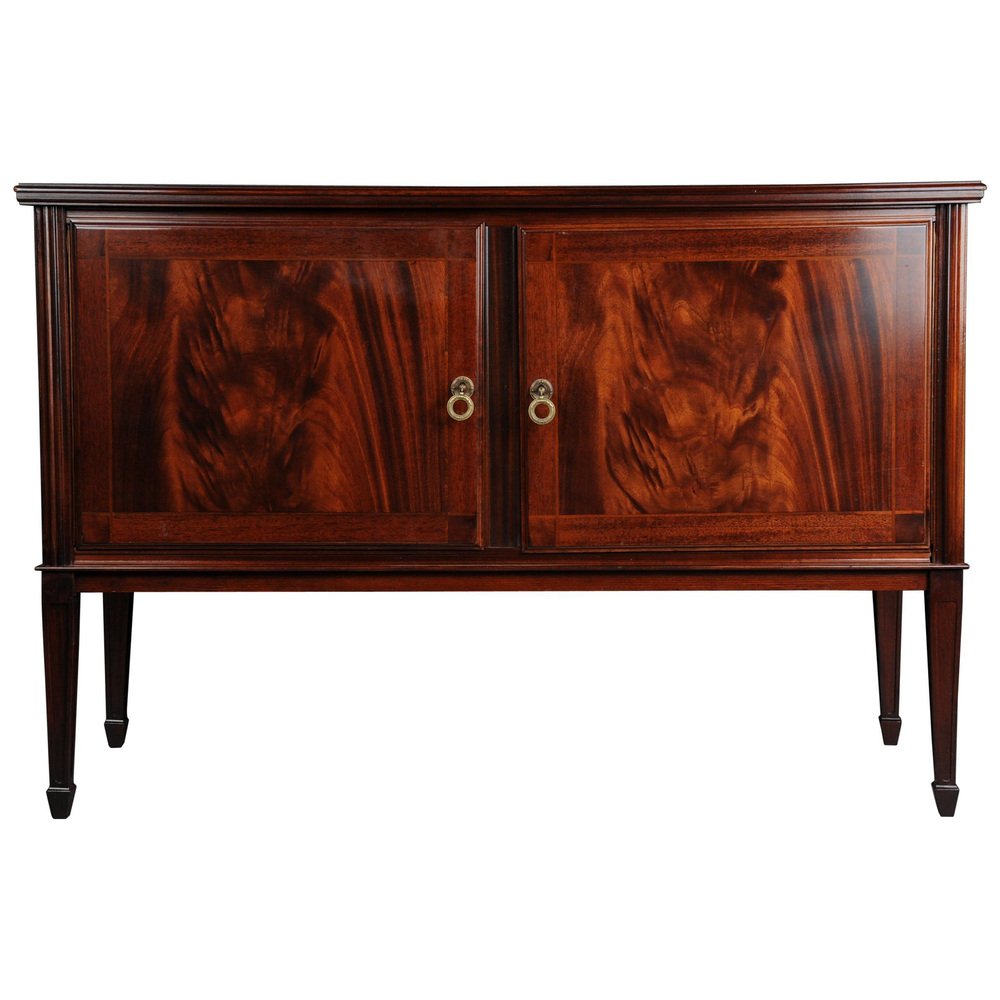 English Sideboard, 20th Century for sale at Pamono