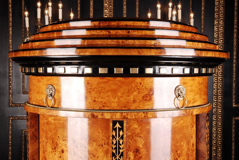 20th Century Vienna Cabinet attributed to John Lean for sale at Pamono