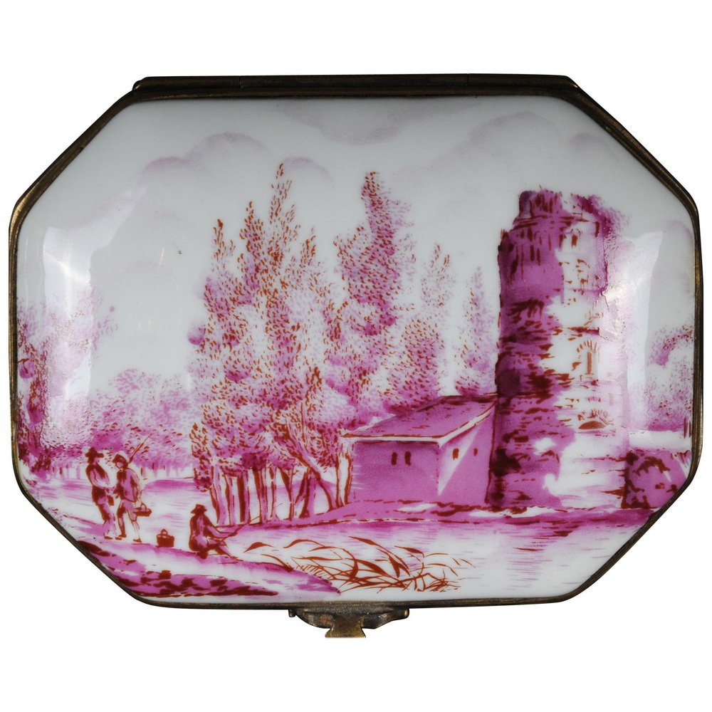 19th Century Decorative Sèvres Box for sale at Pamono