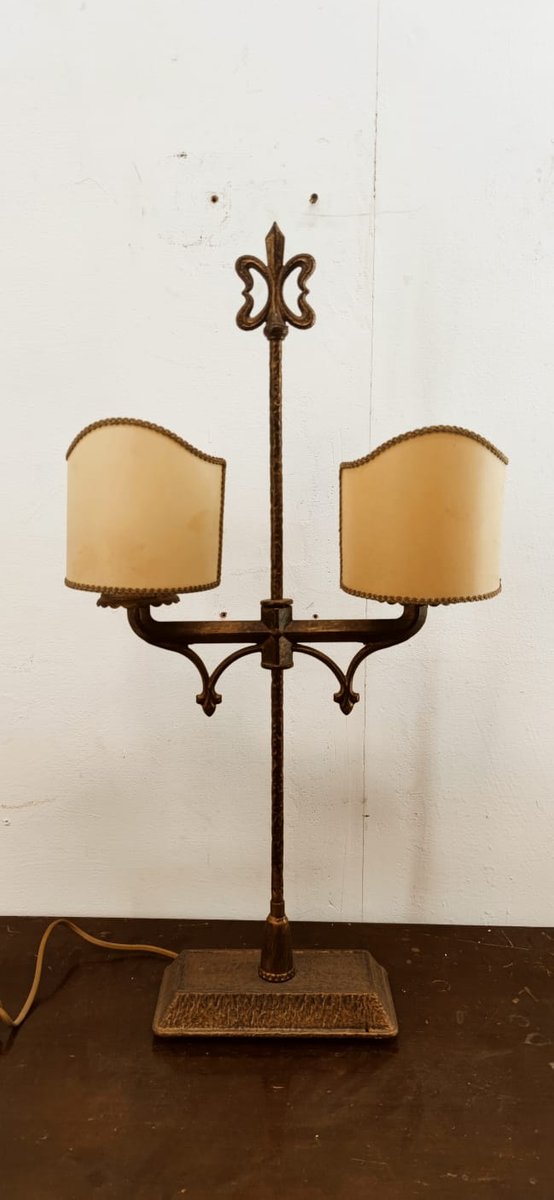 Medieval Table Lamp in Hammered Brass for sale at Pamono