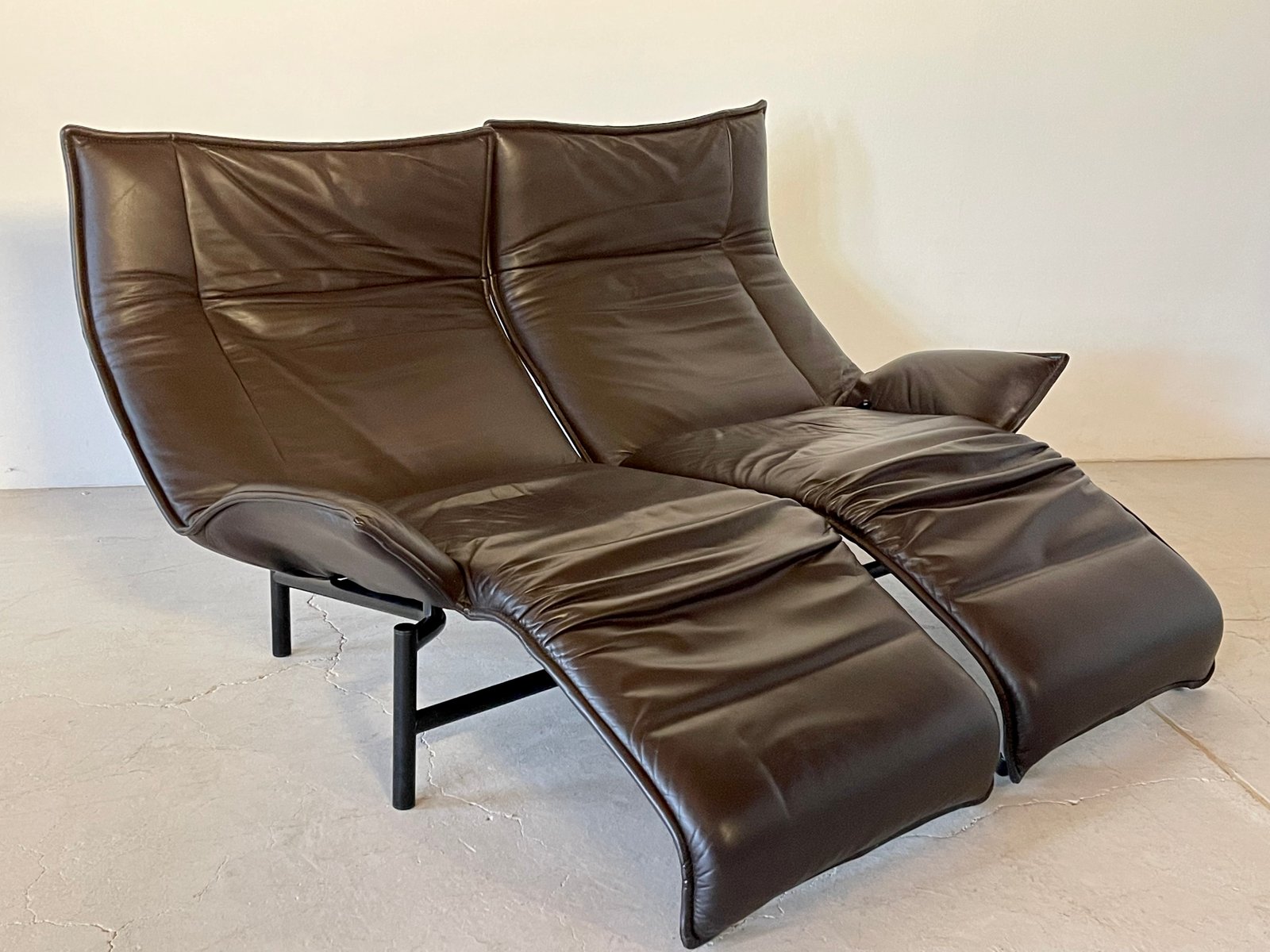 Cassina Veranda Sofa von Vico Magistretti bei Pamono kaufen