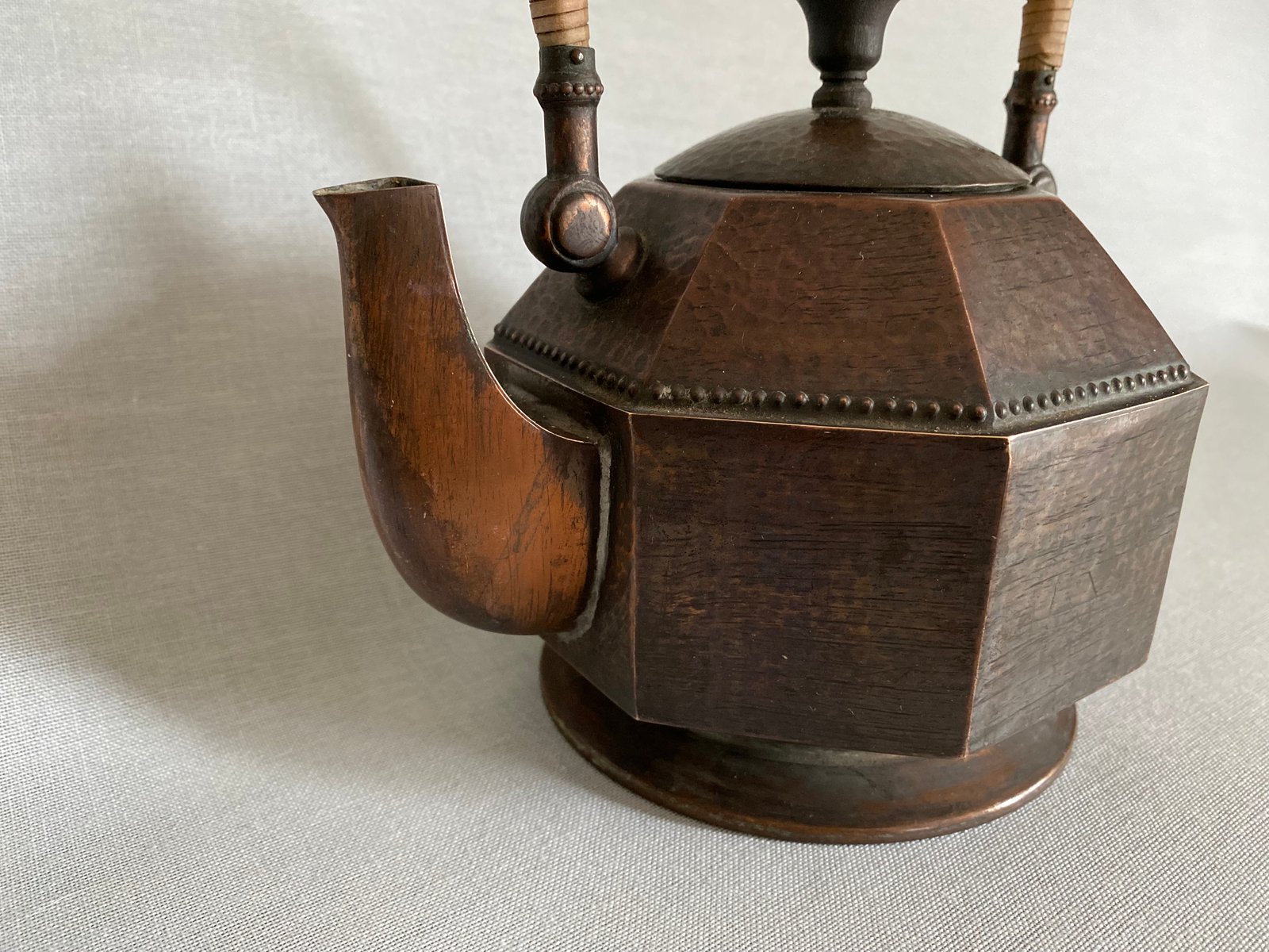 P-139 Kettle by Peter Behrens for Aeg for sale at Pamono