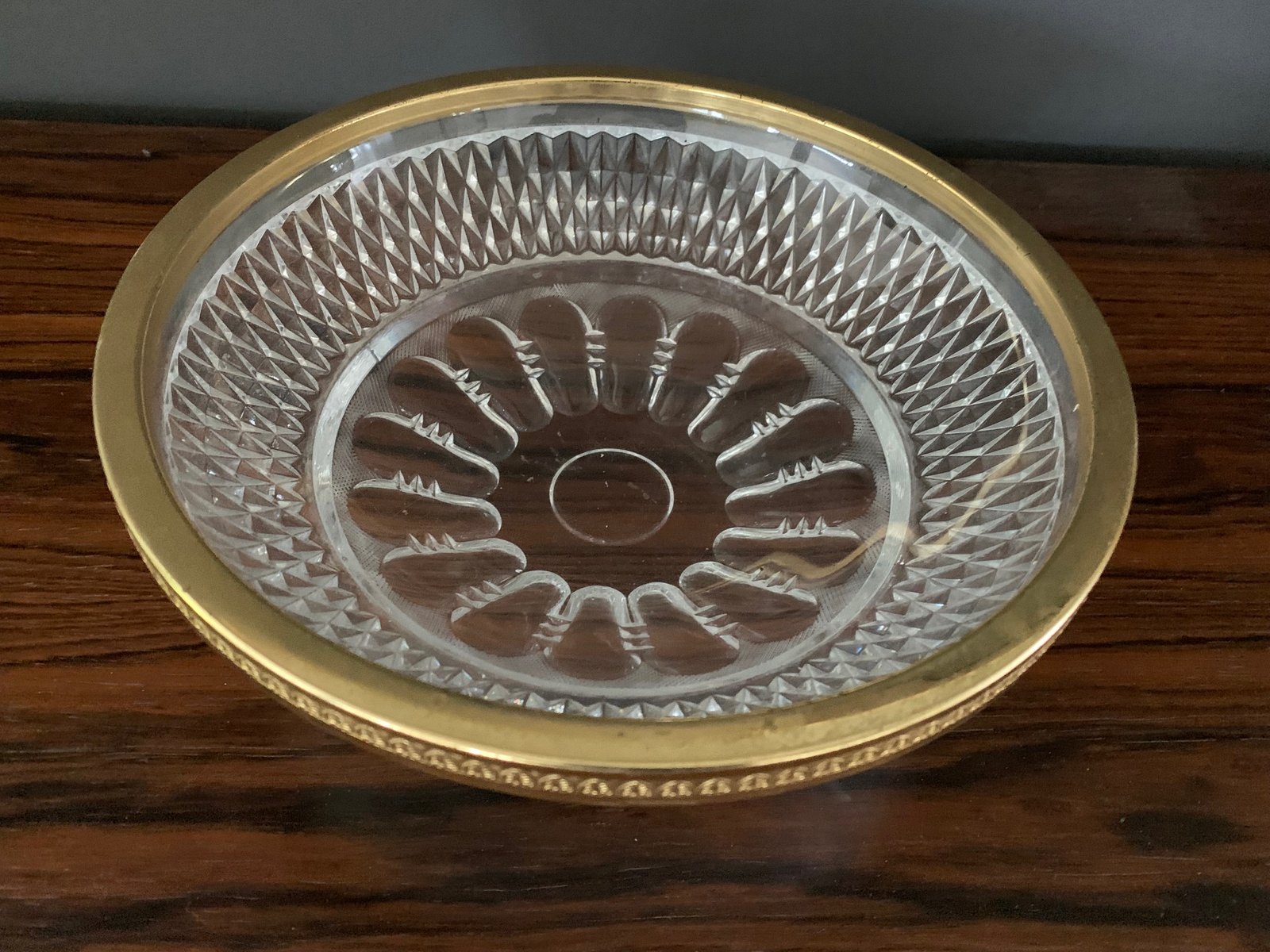 Scodella vintage in cristallo Baccarat con punta a diamante in vendita ...