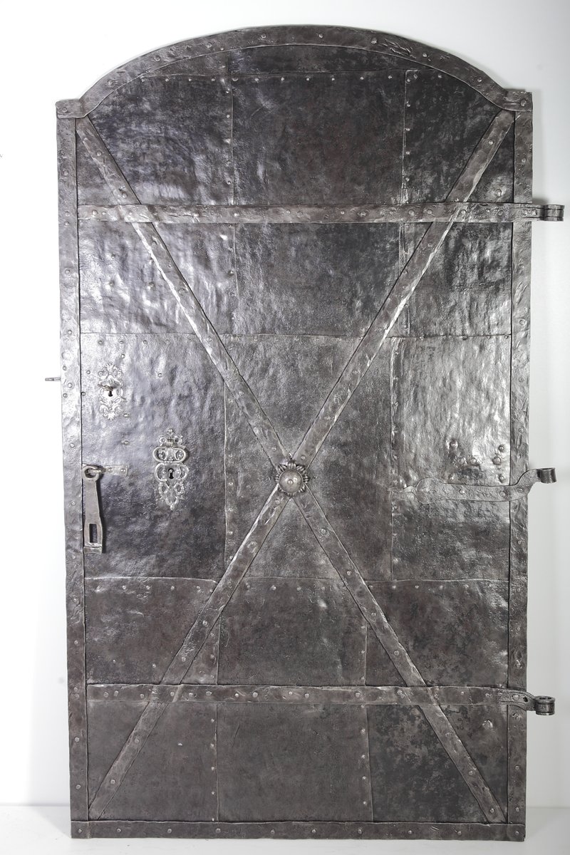 Antique Iron Clad Door, 1680s for sale at Pamono