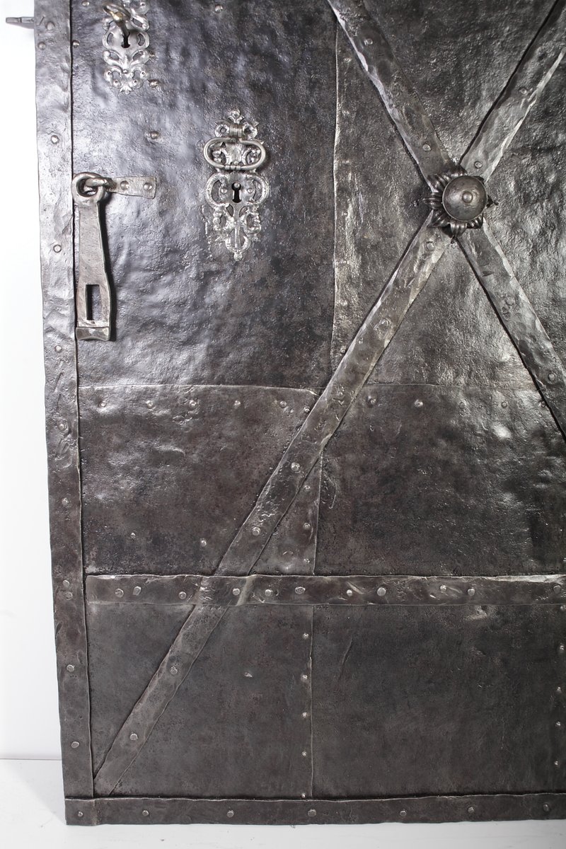 Antique Iron Clad Door, 1680s for sale at Pamono