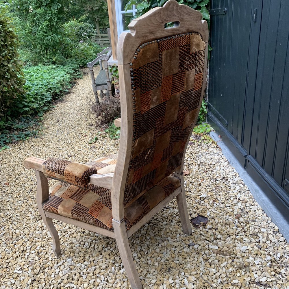Voltaire Chair with Carved Ridge for sale at Pamono