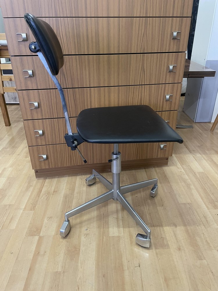 Mid-Century Danish Swivel Chair by Jorgen Rasmussen for Labofa, 1950s ...