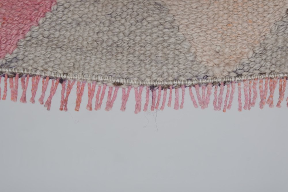 Handknotted Pictorial Rug with Human Motif for sale at Pamono