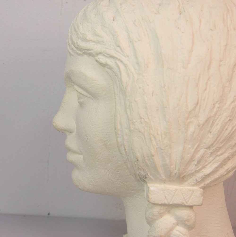 Head of Woman in Plaster, 1960s for sale at Pamono