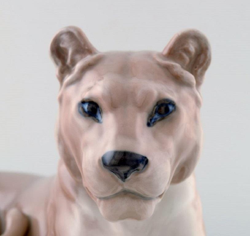 Figurine in Porcelain Lioness Figurine from Royal Copenhagen for sale ...