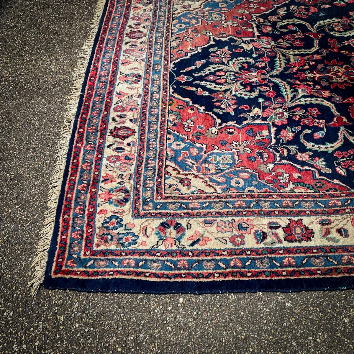 Large Vintage Middle Eastern Floral Rug for sale at Pamono