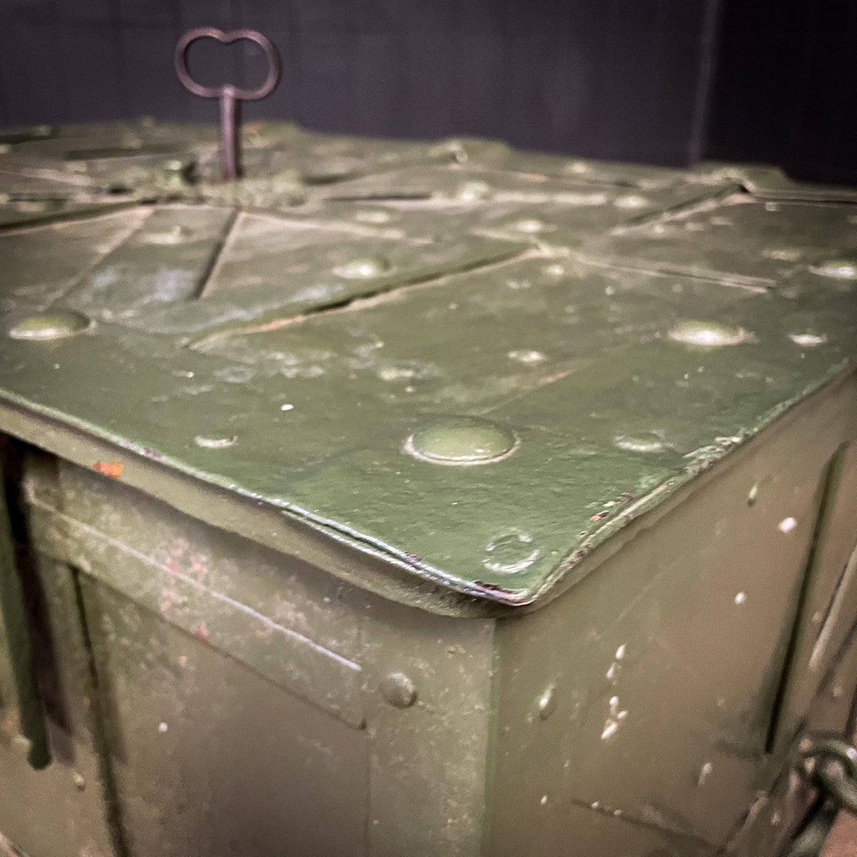 Antique 18th Century Green Armada Chest for sale at Pamono