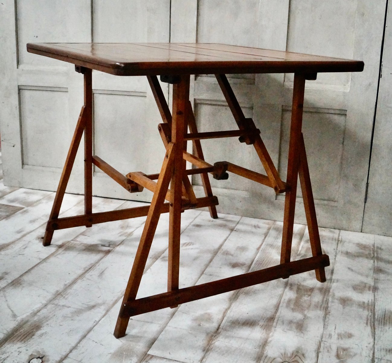Pine Campaign Field Table, 1900s for sale at Pamono