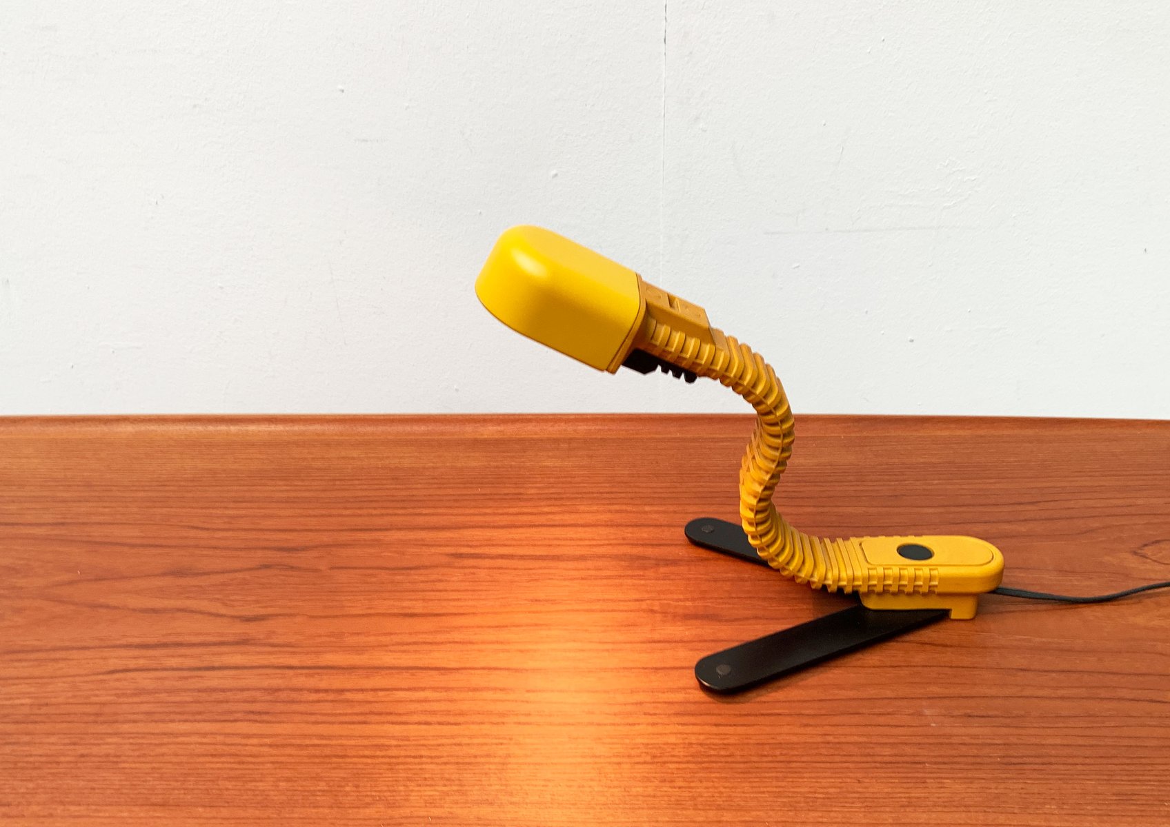 Vintage Space Age Cobra Table Lamp by Masayuki Kurokawa for Staff ...