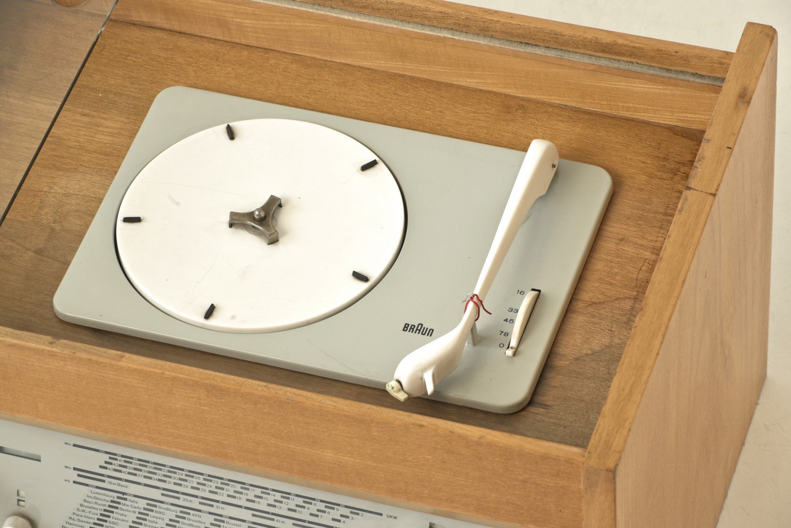 German Stereo Radio Phono Combination by Hans Gugelot for Braun, 1958 ...