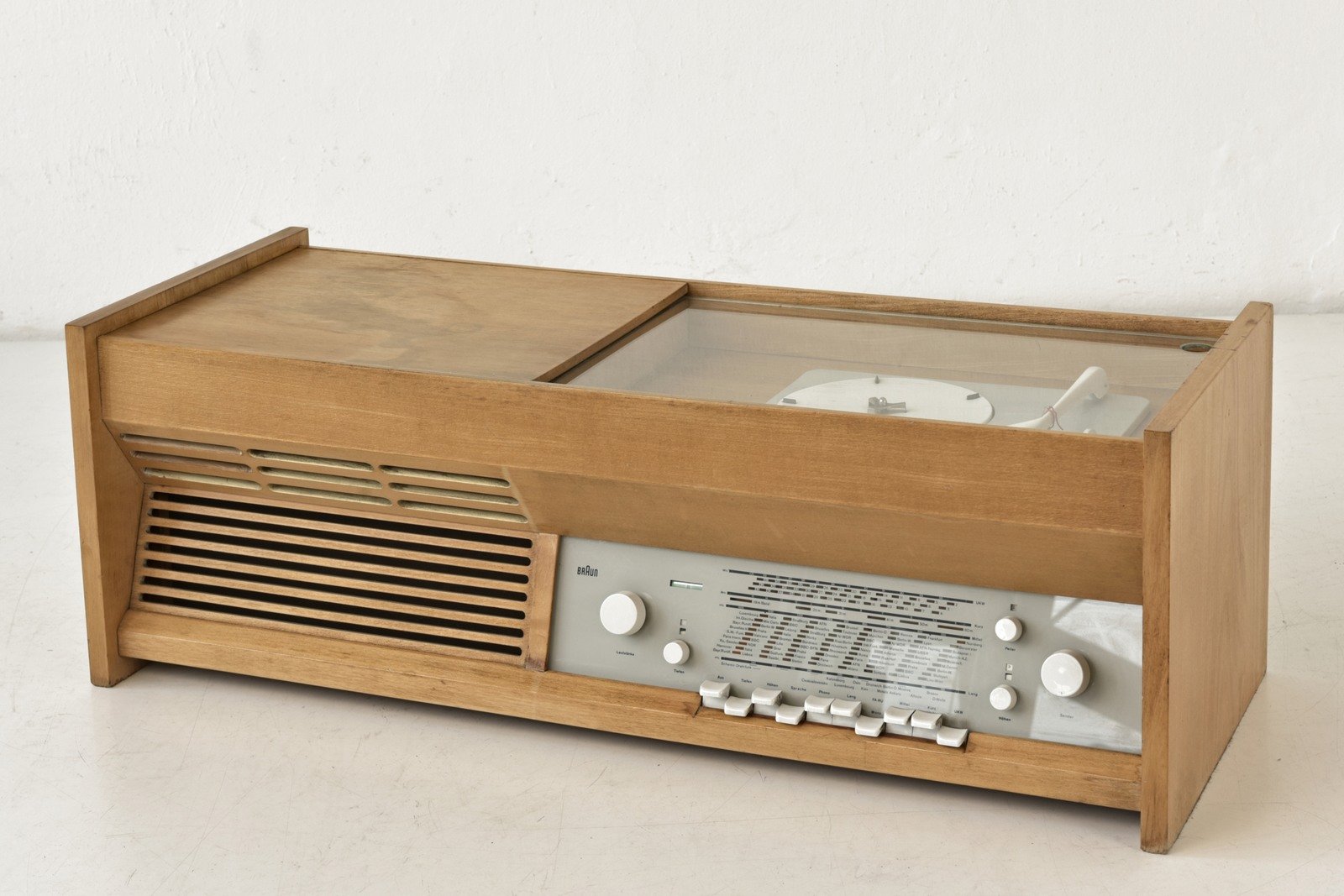 German Stereo Radio Phono Combination by Hans Gugelot for Braun, 1958 ...