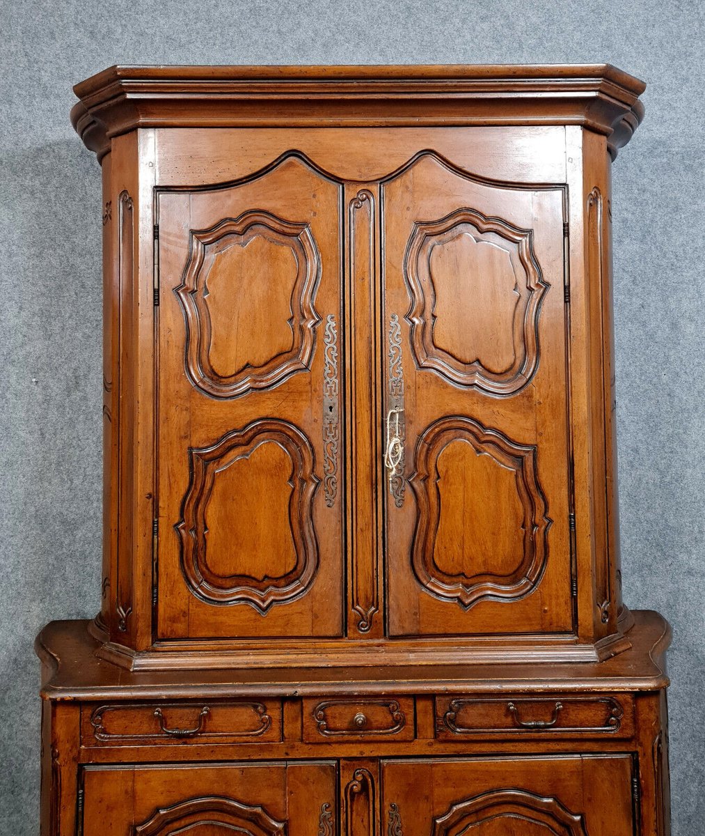 Louis XV Buffet aus Nussholz, 20. Jh bei Pamono kaufen