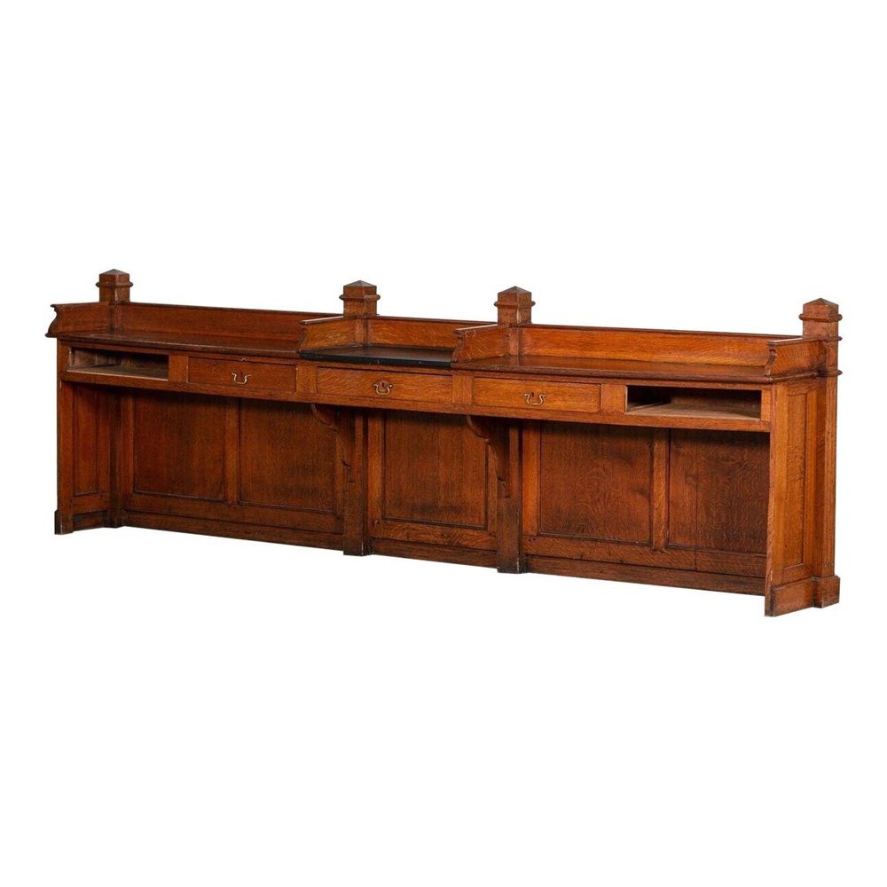 Antiker französischer Bankschalter aus Eiche, 1880 bei Pamono kaufen