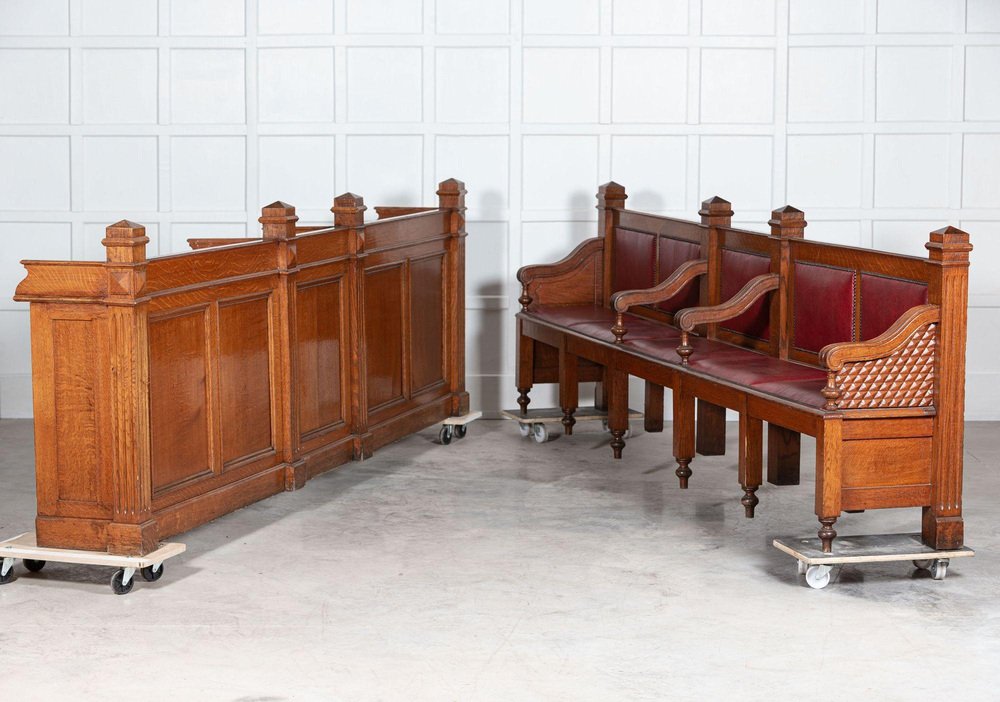 Antiker französischer Bankschalter aus Eiche, 1880 bei Pamono kaufen
