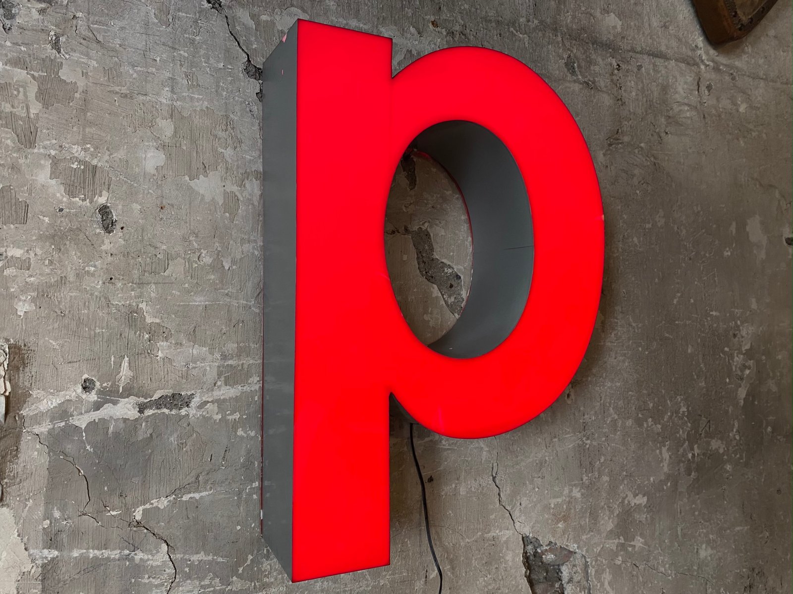 Vintage Luminated Letting P, 2000 for sale at Pamono