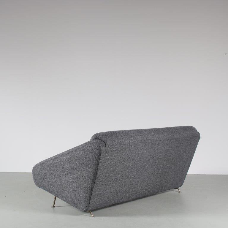 Sofa by Theo Ruth for Artifort, Netherlands, 1950s for sale at Pamono