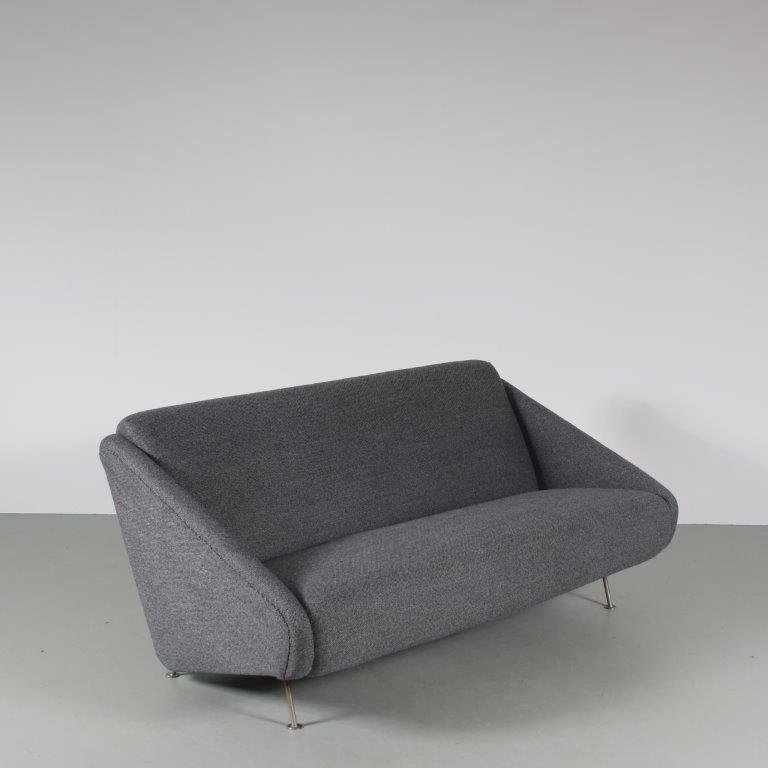 Sofa by Theo Ruth for Artifort, Netherlands, 1950s for sale at Pamono