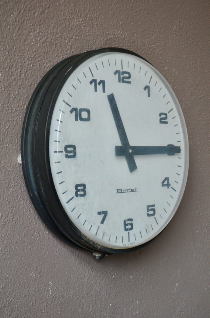 Bodet Station Clock, 1970s for sale at Pamono