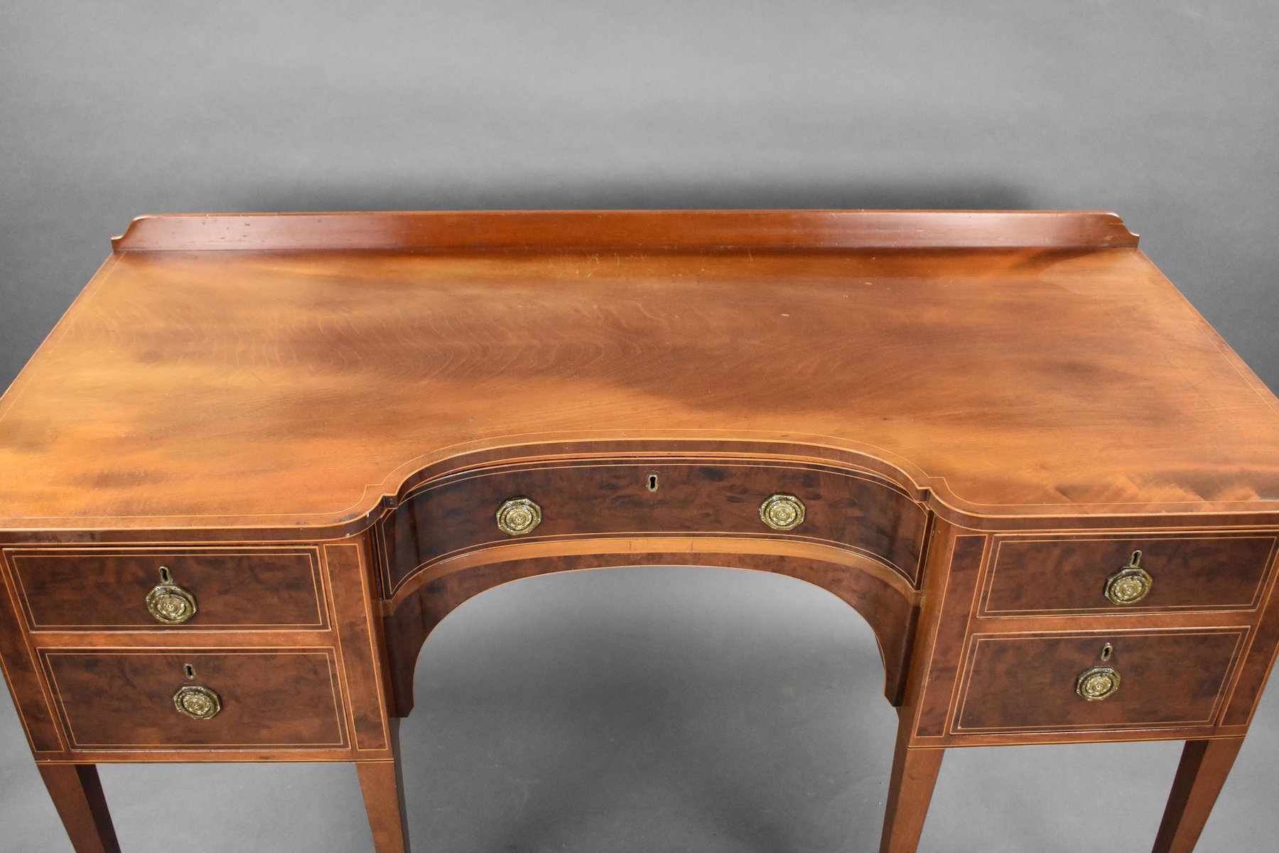 19th Century English Mahogany Sideboard, 1870s for sale at Pamono