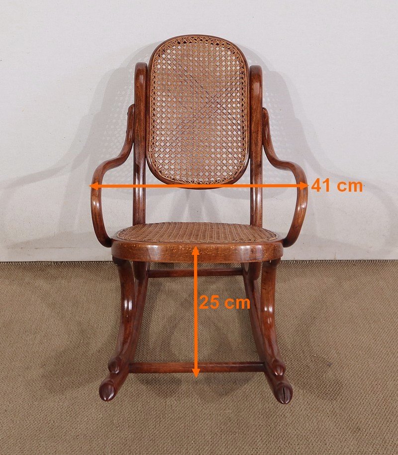 Modell 12331 Schaukelstuhl für Kinder aus Buche von Michael Thonet für Thonet, 1910er bei Pamono ...