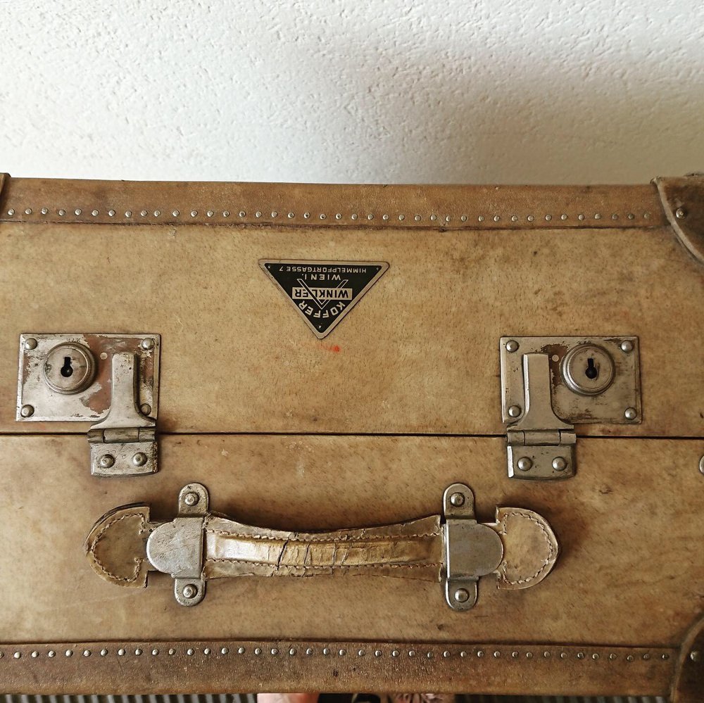 German Wardrobe Suitcase, 1930s for sale at Pamono