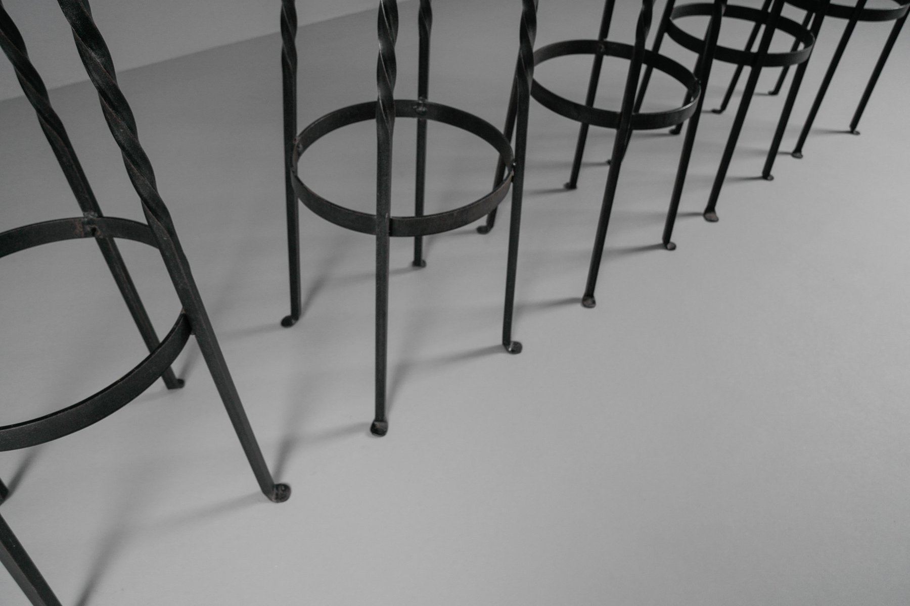 Iron Bar Stools, 1950s, Set of 5 for sale at Pamono
