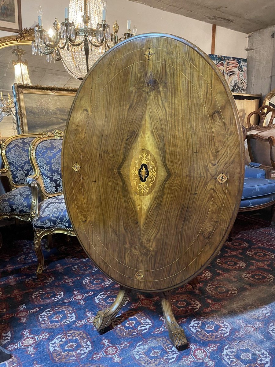 Antique Walnut Pod Table for sale at Pamono