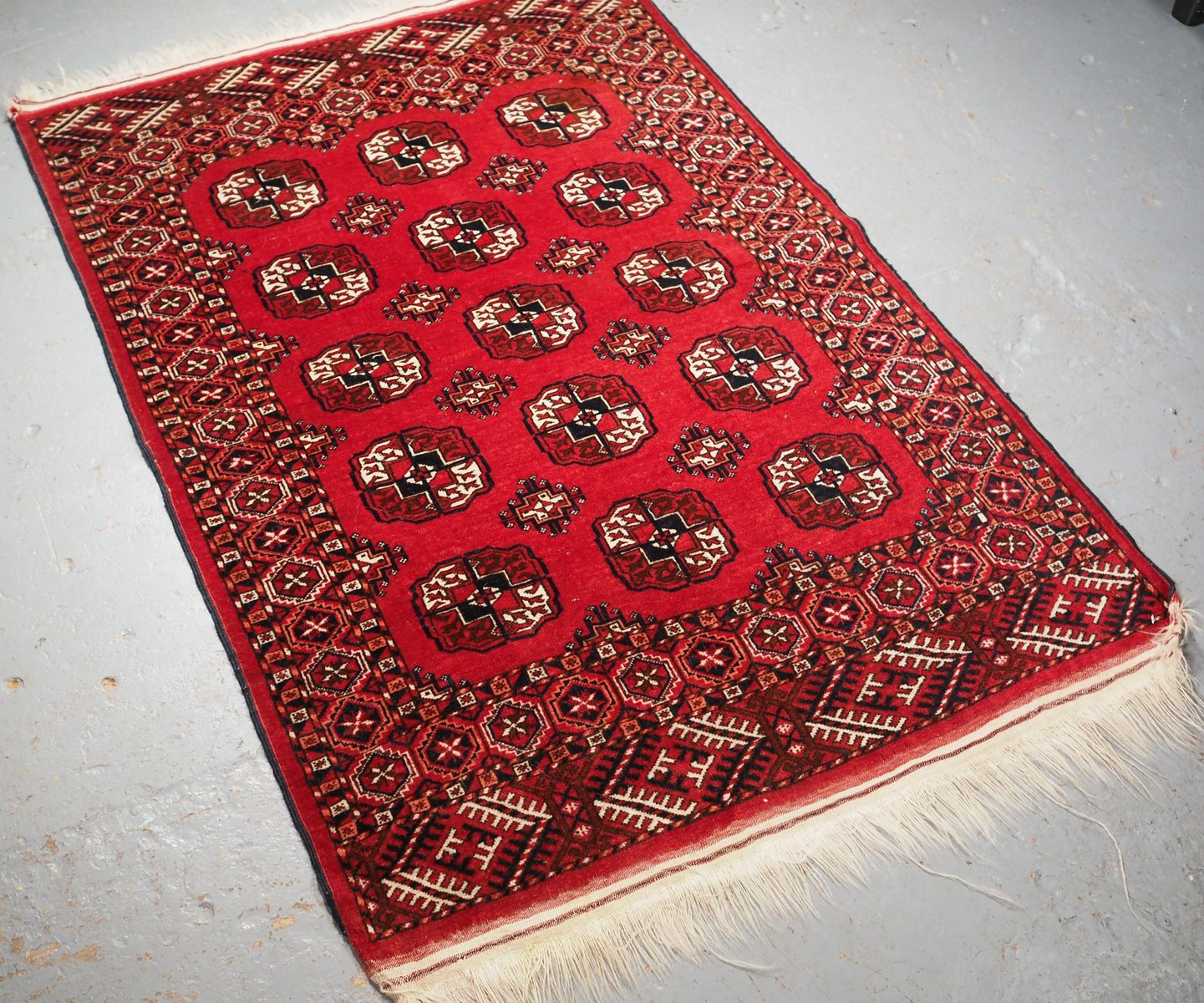 Afghan Rug with Traditional Tekke Turkmen Design, 1920s for sale at Pamono