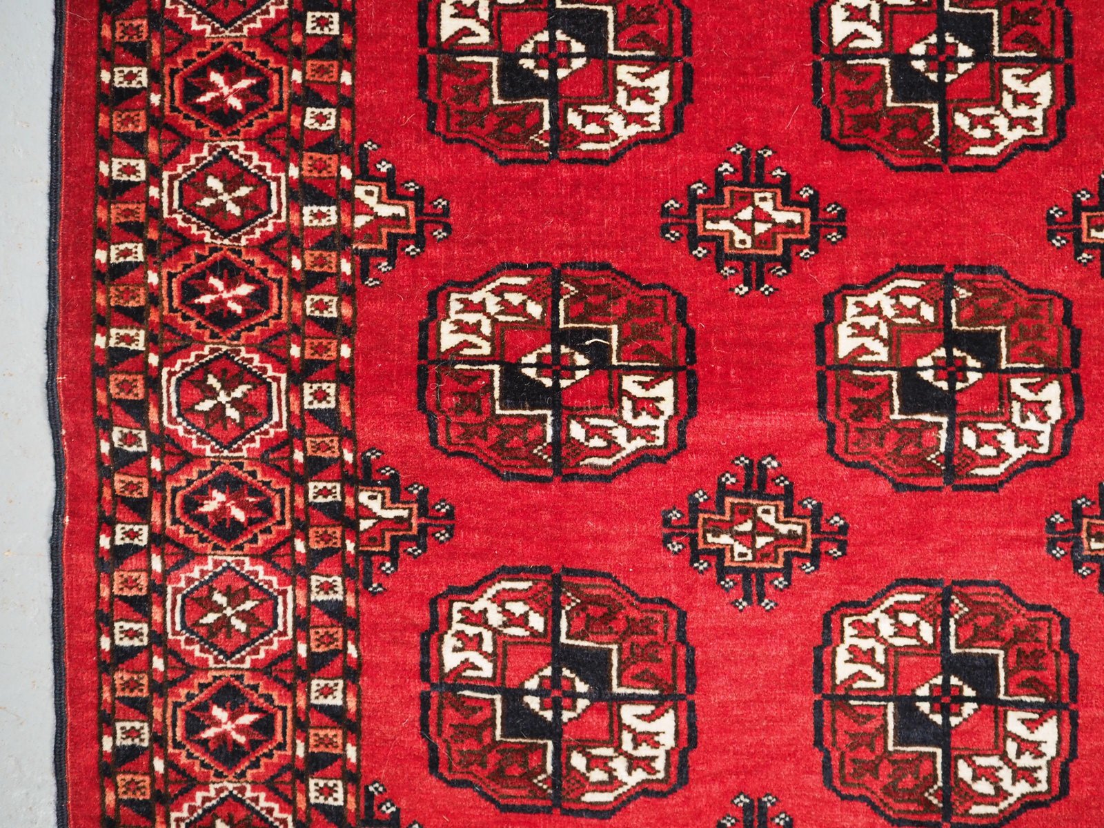 Afghan Rug with Traditional Tekke Turkmen Design, 1920s for sale at Pamono