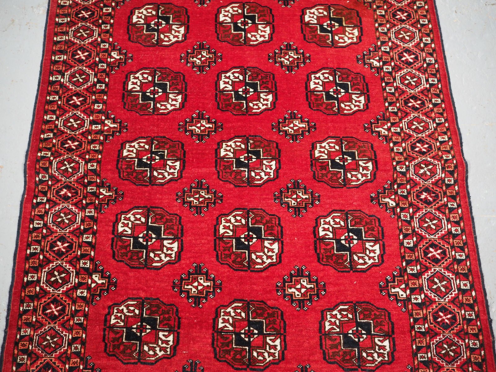 Afghan Rug with Traditional Tekke Turkmen Design, 1920s for sale at Pamono