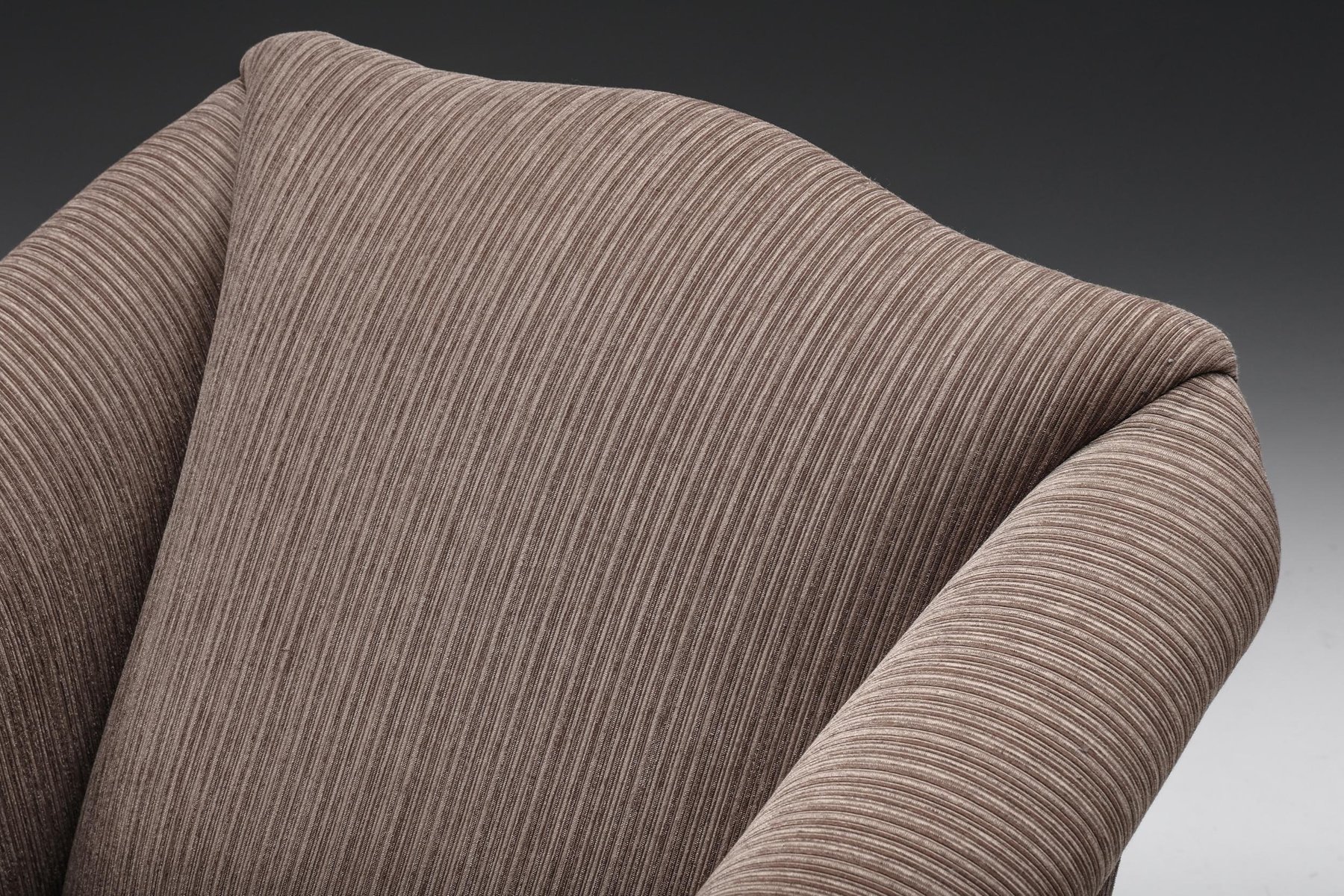 Poltrona in legno a righe, Europa, anni '50 in vendita su Pamono