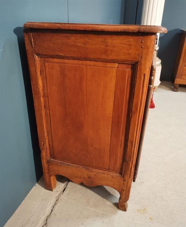 Small Buffet in Cherrywood for sale at Pamono