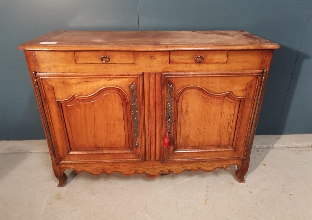 Small Buffet in Cherrywood for sale at Pamono