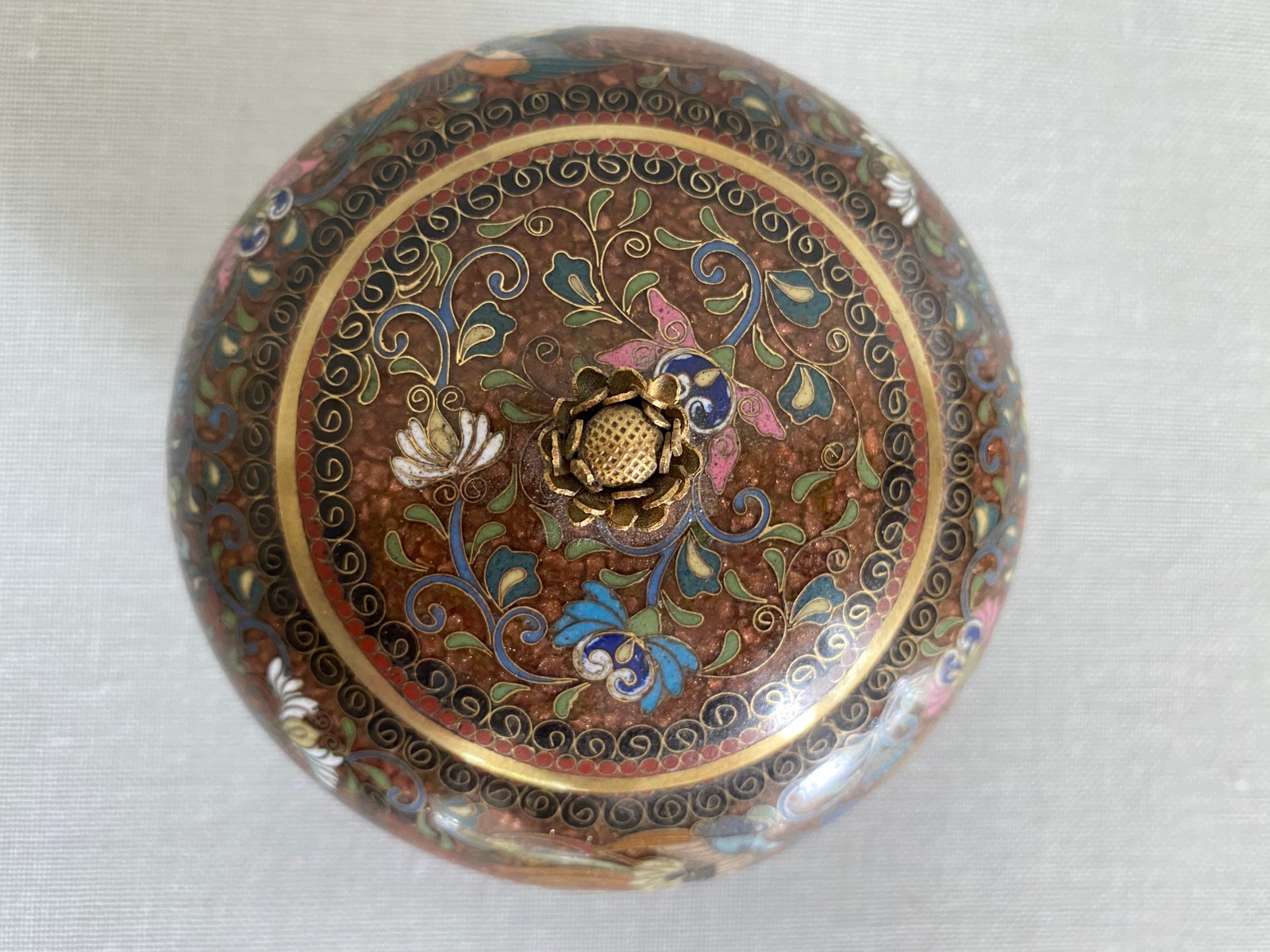 Meiji Era Cloisonne Box mit Deckel, Japan bei Pamono kaufen