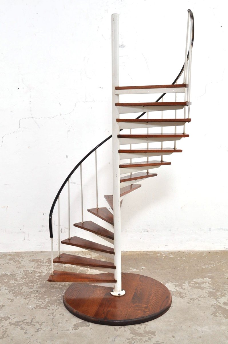 Modell einer Wendeltreppe, 1970er bei Pamono kaufen