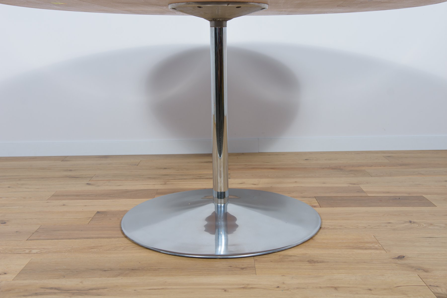 Mid-Century Round Dining Table, 1970s for sale at Pamono