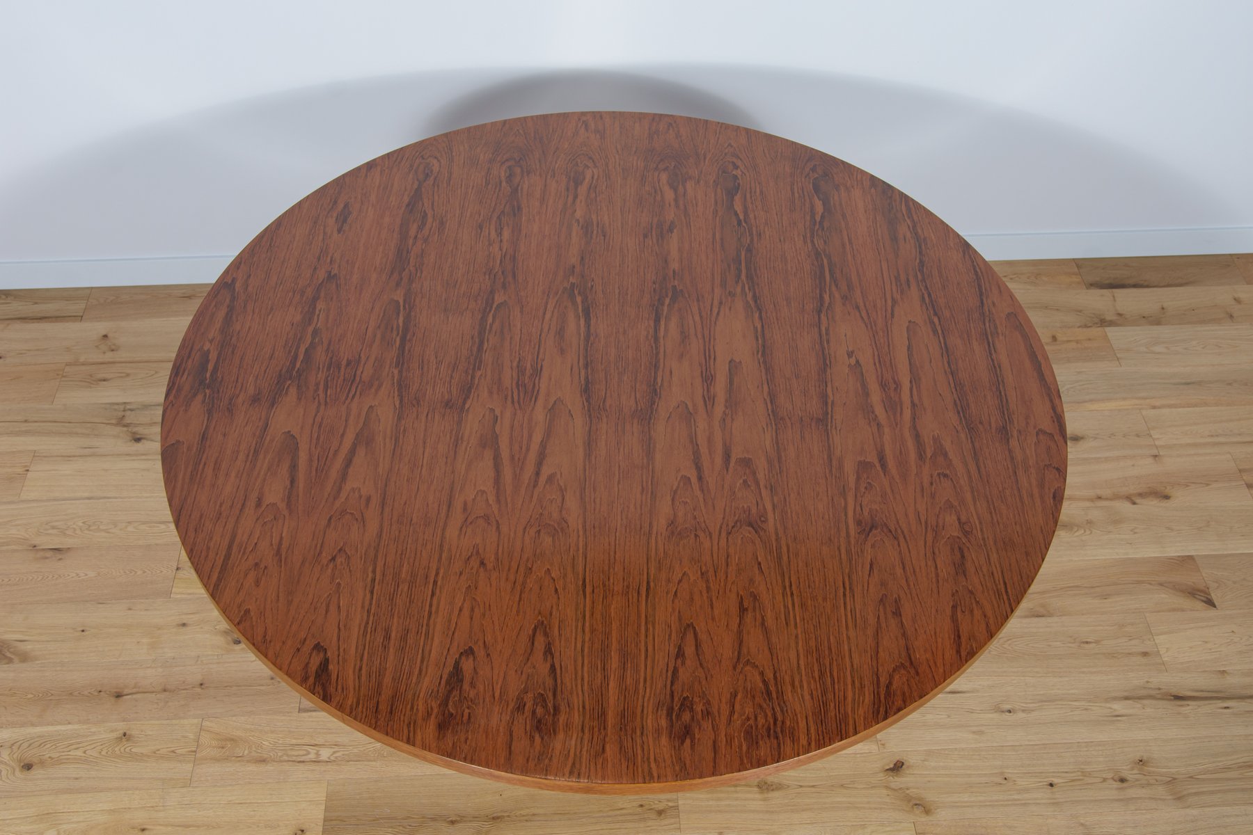 Mid-Century Round Dining Table, 1970s for sale at Pamono