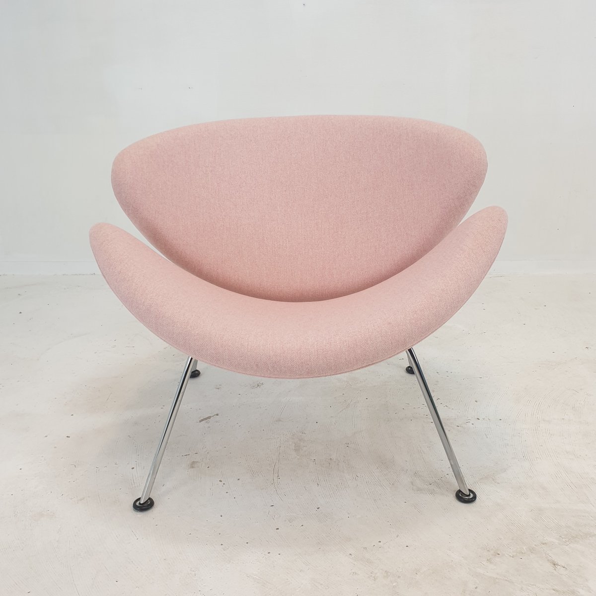 Orange Slice Chair by Pierre Paulin for Artifort, 1980s for sale at Pamono