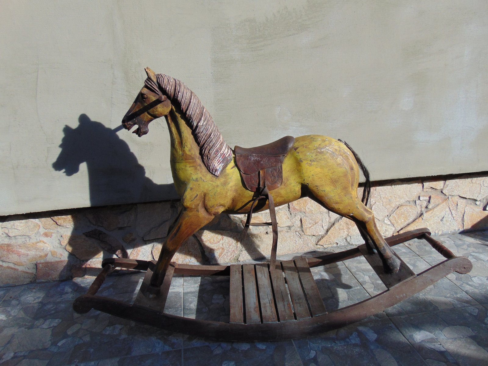 Cavallo a dondolo in legno, XIX secolo in vendita su Pamono