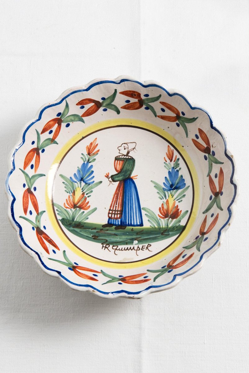 Scallop Edge Bowl from Quimper, Early 20th Century for sale at Pamono